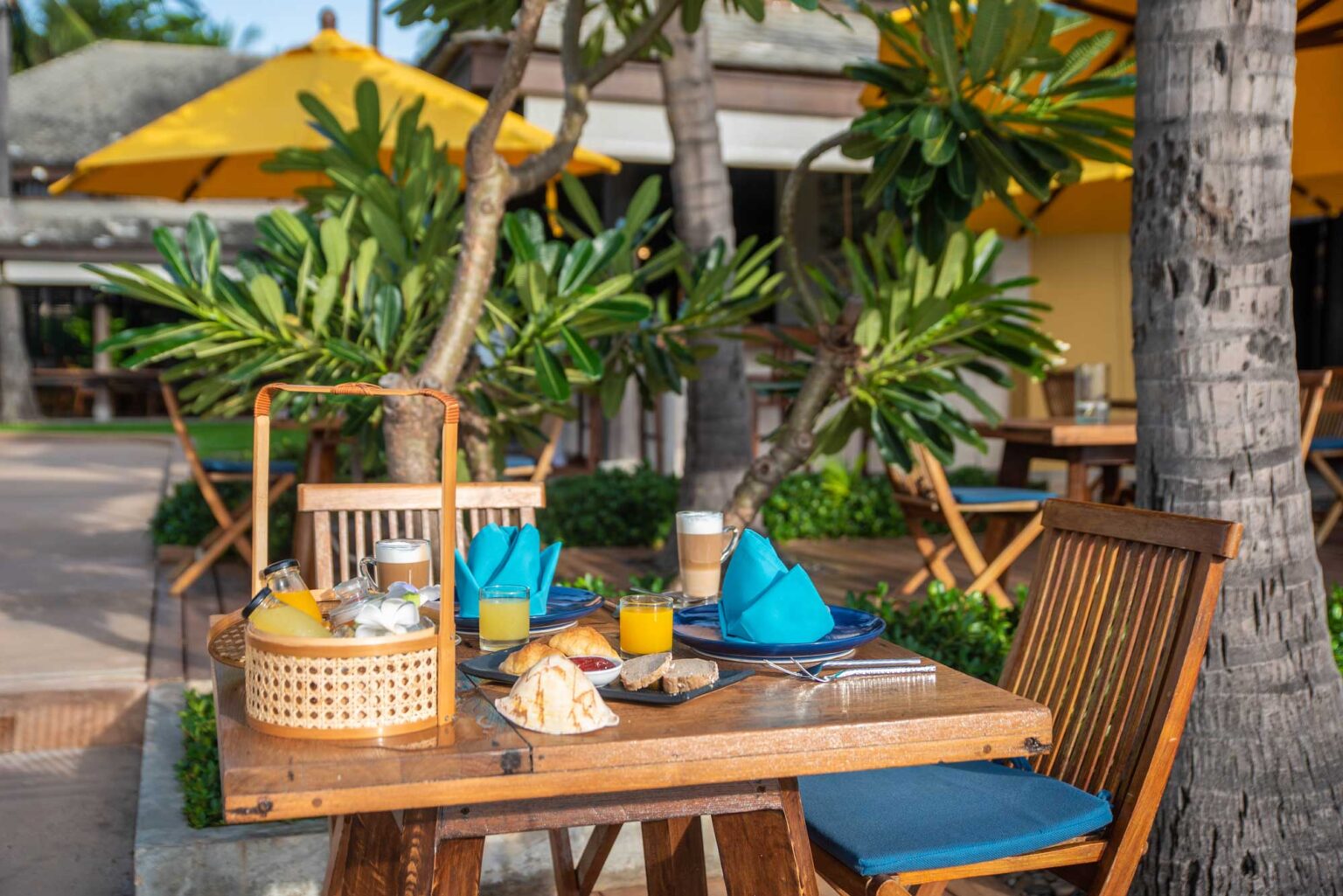 The Beach Bar – Chaweng, Koh Samui | Buri Rasa Village Samui